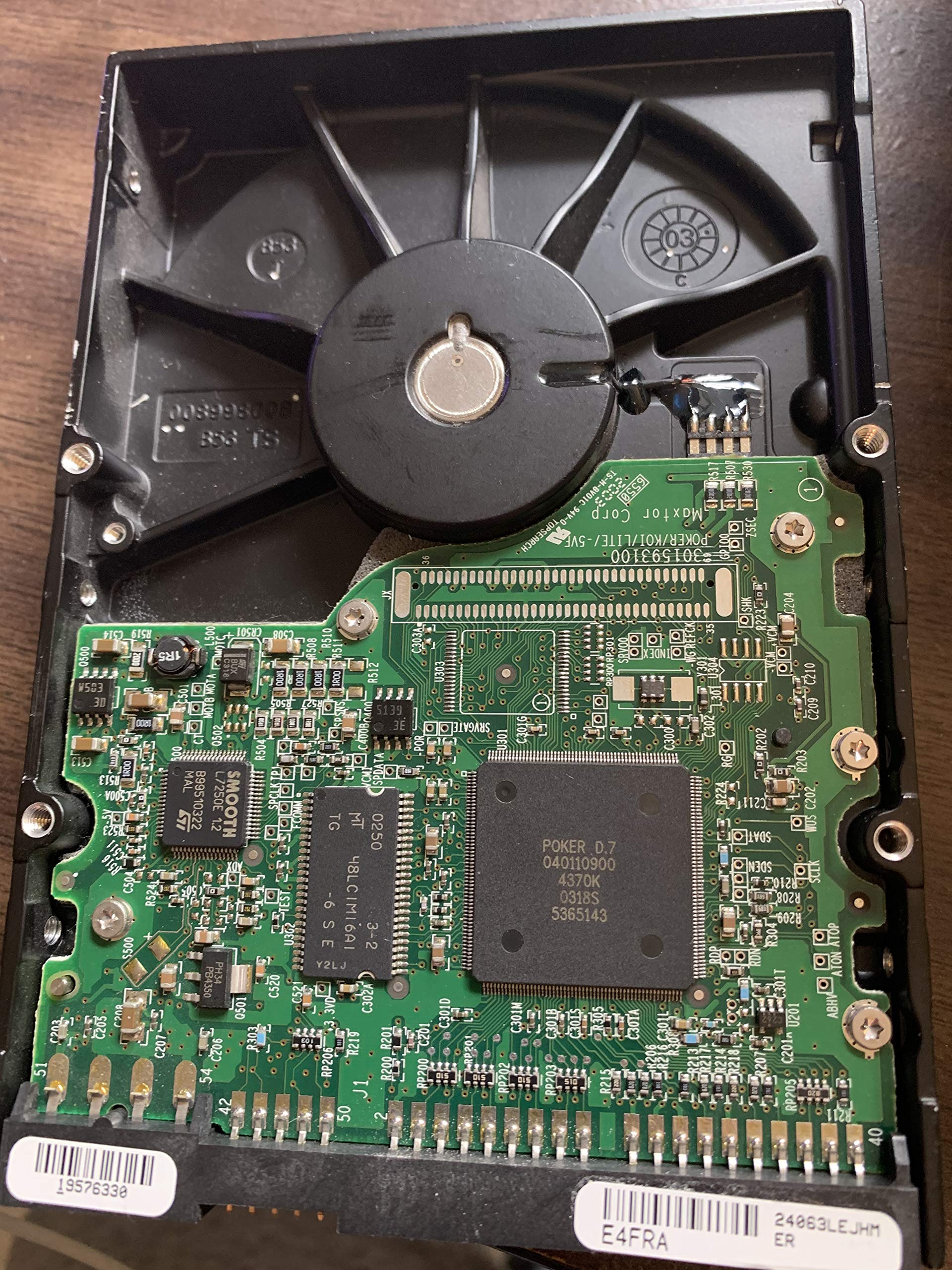 Maxtor DiamondMax 16 4R080L0 80 GB 5400 rpm IDE ATA/133 2MB Cache 3.5" Internal Hard Drive
