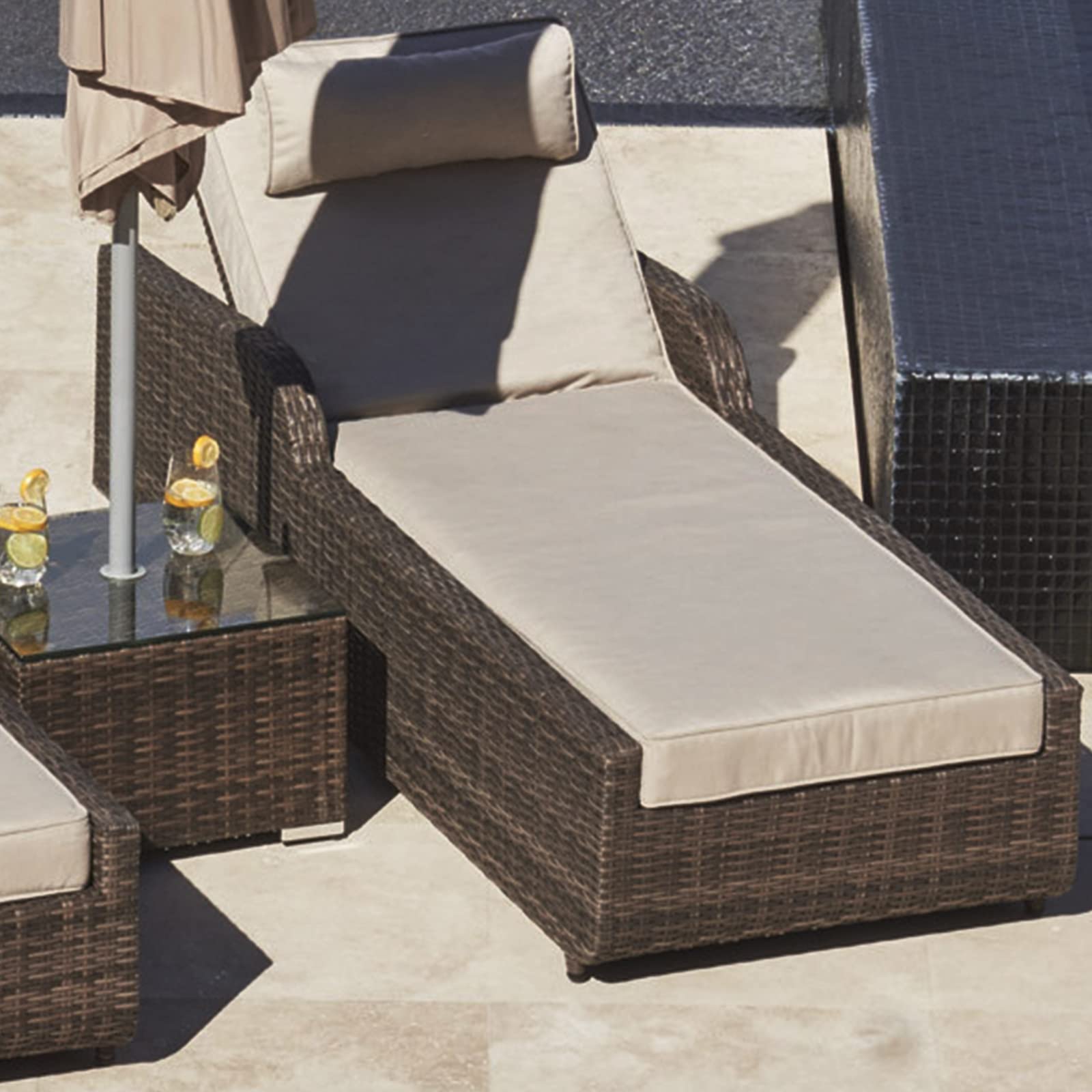 Abrihome® 3 Piece Outdoor Patio PE Rattan Adjustable Chaise Lounge Set with Cushion and Table (Brown)