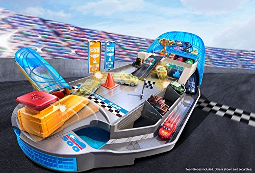 Disney Pixar Cars Mini Racers Rollin' Raceway Playset