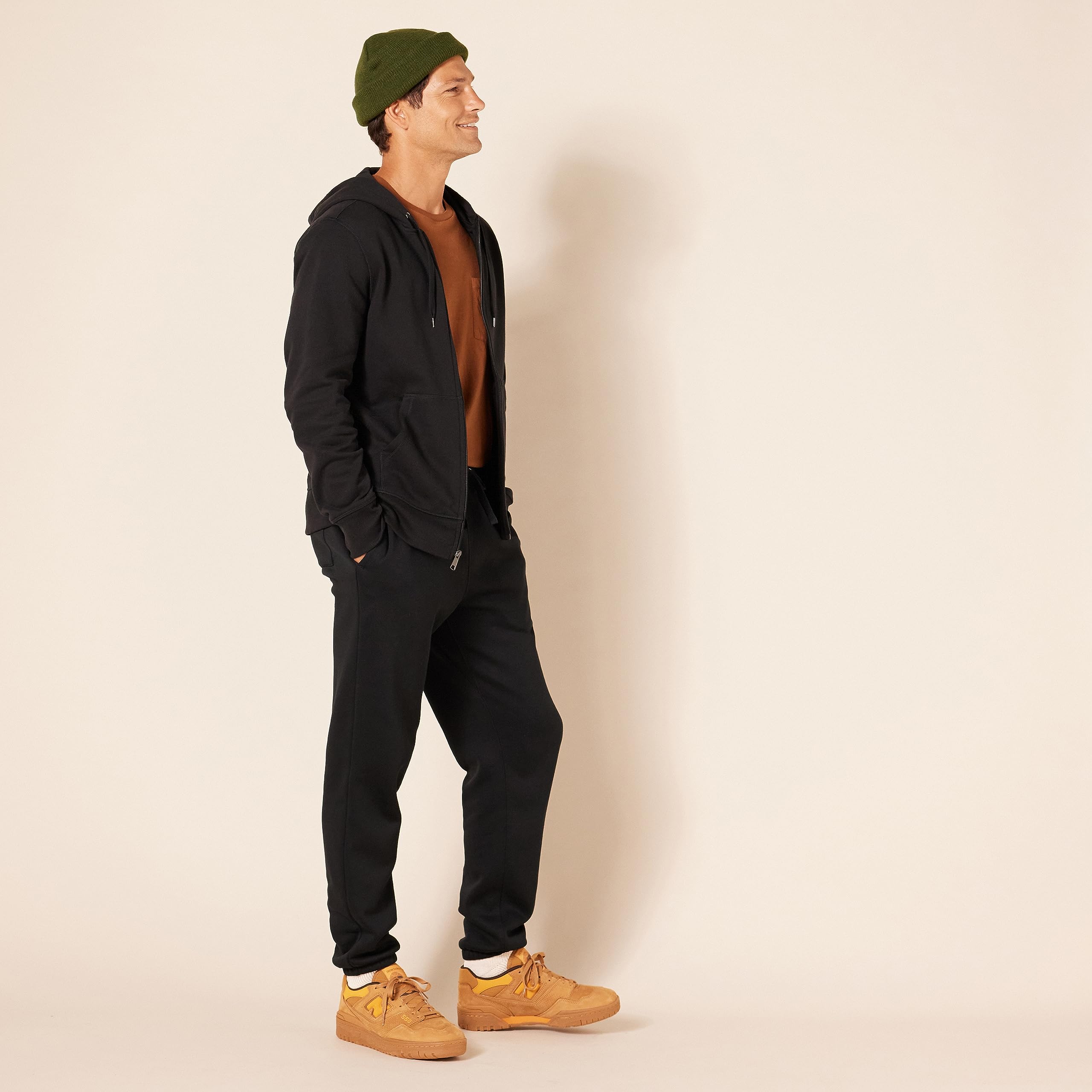 Amazon Essentials Men's Full-Zip Fleece Hoodie (Available in Big & Tall), Black, Medium
