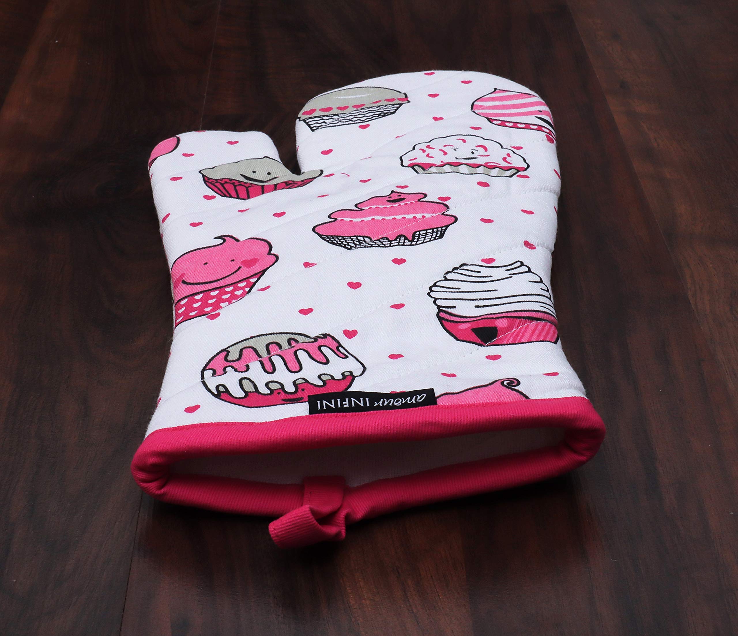 AMOUR INFINI Oven Mitts Set of 1 - Non-Slip Oven Mitts for BBQ, Cooking, Grilling, Baking - Heat Resistant Oven Gloves Quilted Liner with Hanging Loop (Valentine Cup Cake - 7x13 Inches)