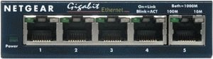 Netgear Prosafe Plus Gs105E 5-Port Gigabit Ethernet Switch - Switch - Unmanaged - 5 X 10/100/1000 - Desktop