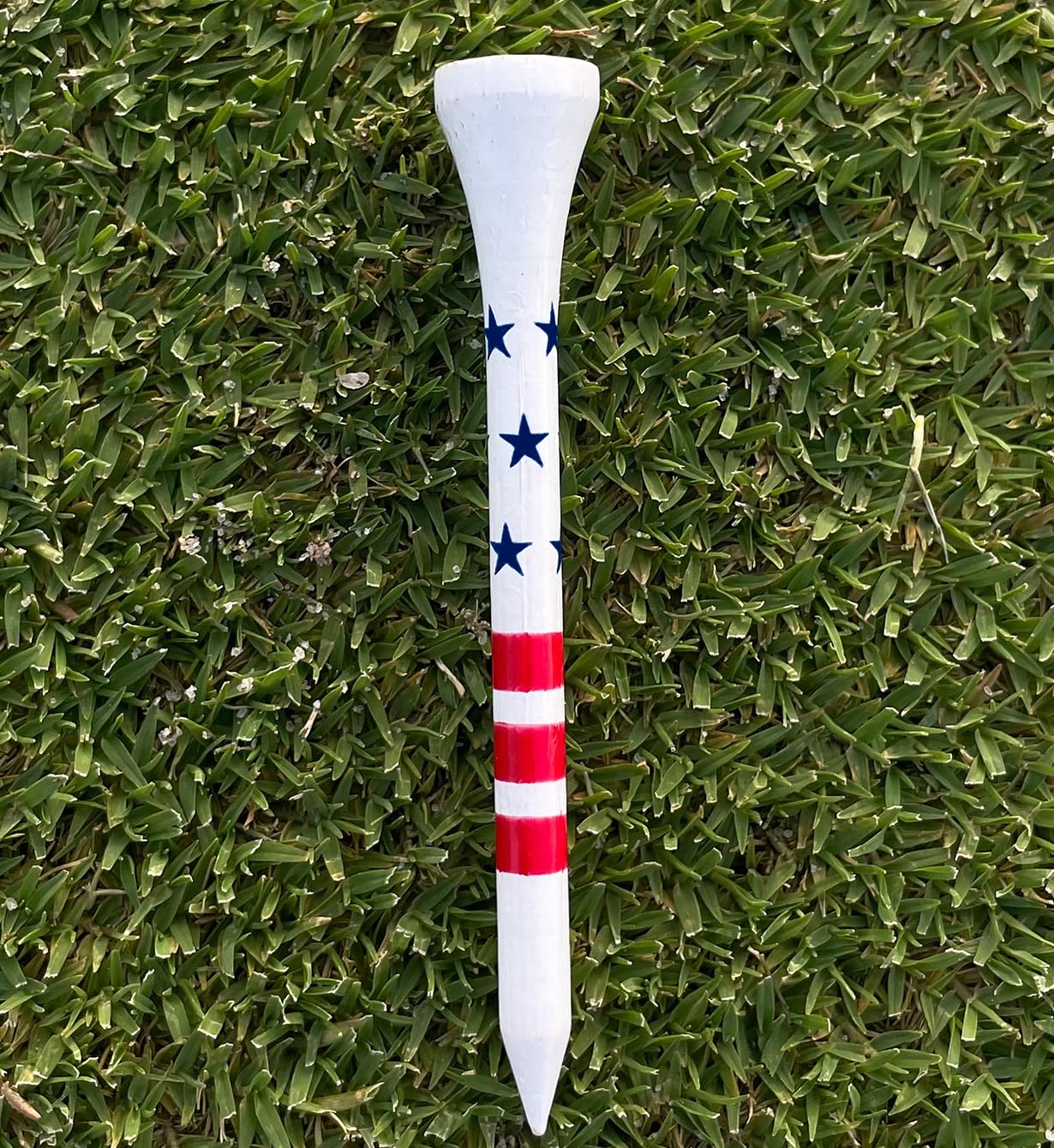 American Golf USA Golf Tees - 100 Pack of 2-3/4 Inch - American Pride Flag Design, Professional Length Tee, red white and blue