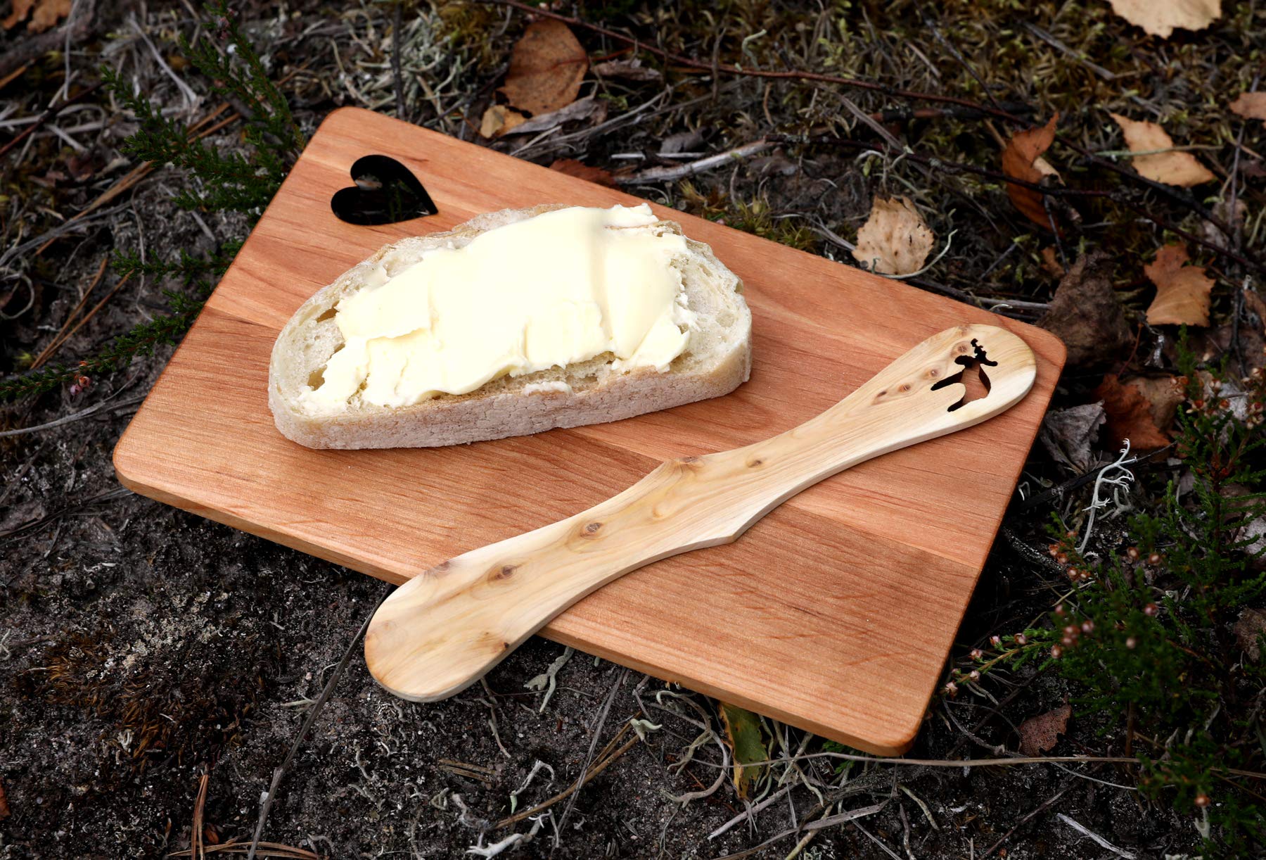 Butter knife - Handmade from Nordic untreated Juniper wood - Unique Elk Shape Handle