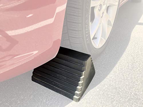 MAXXHAUL 80681-10'X8'X6' Heavy Duty Rubber Wheel Chock with Eyebolt, 2 Pack