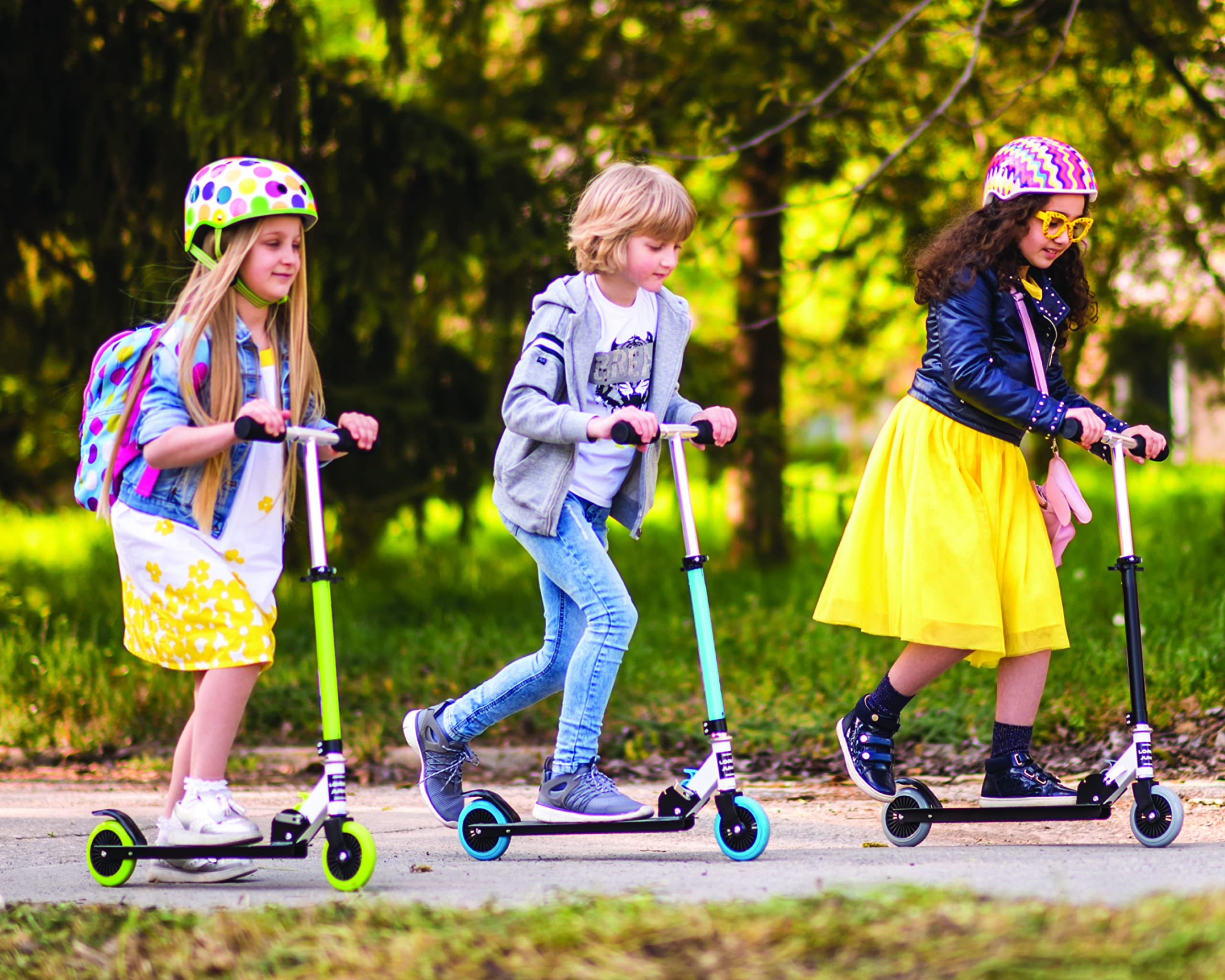 Scooter for Kids with LED Light Up Wheels, Adjustable Height Kick Scooters for Boys and Girls Ages 3-12, Rear Fender Break, Folding Kids Scooter, 110lb Weight Capacity