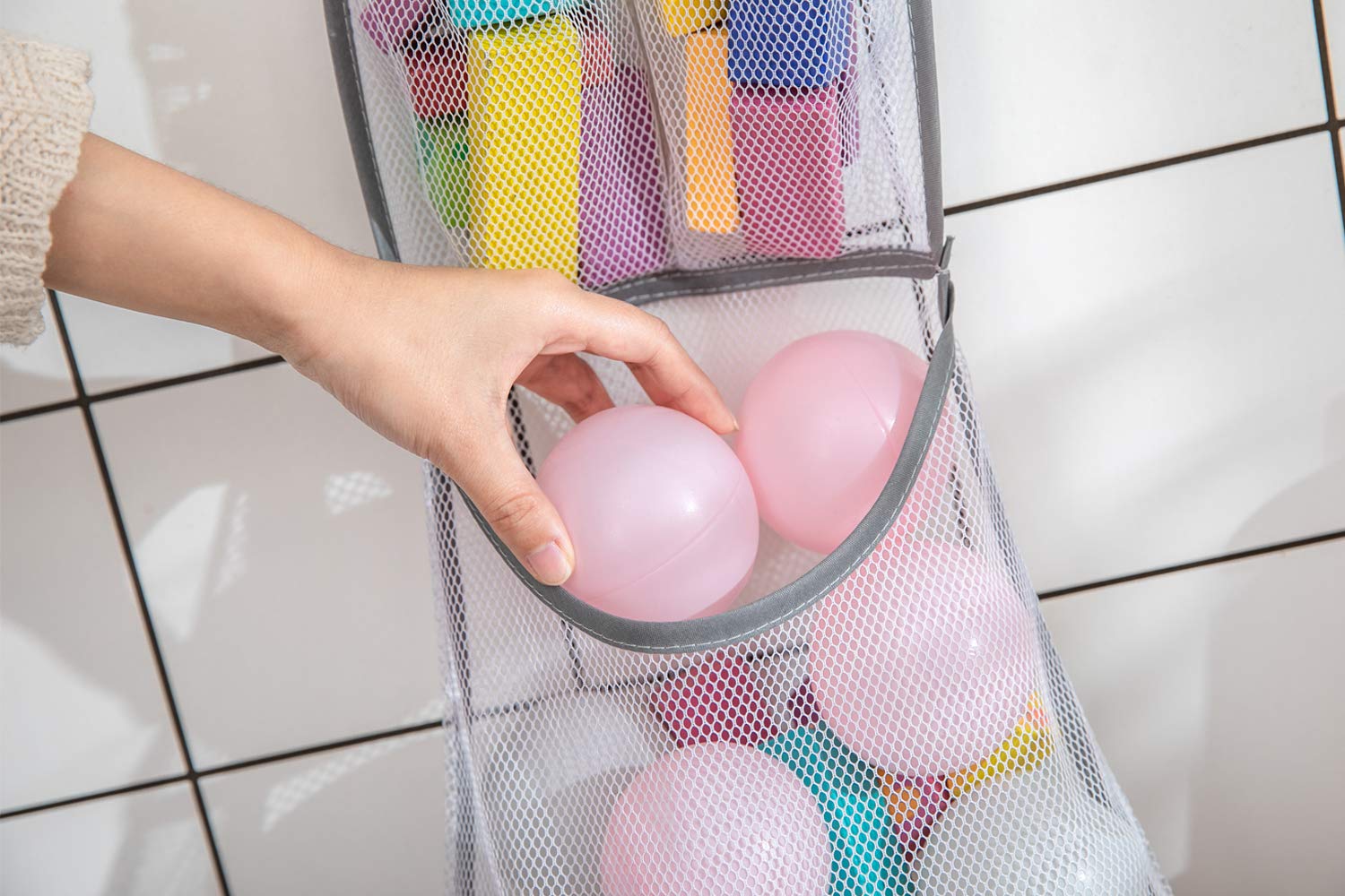 ALYER Hanging Bath Toy Bag,Mesh Nursery Organizer for Clothing Diapers Toys (White)