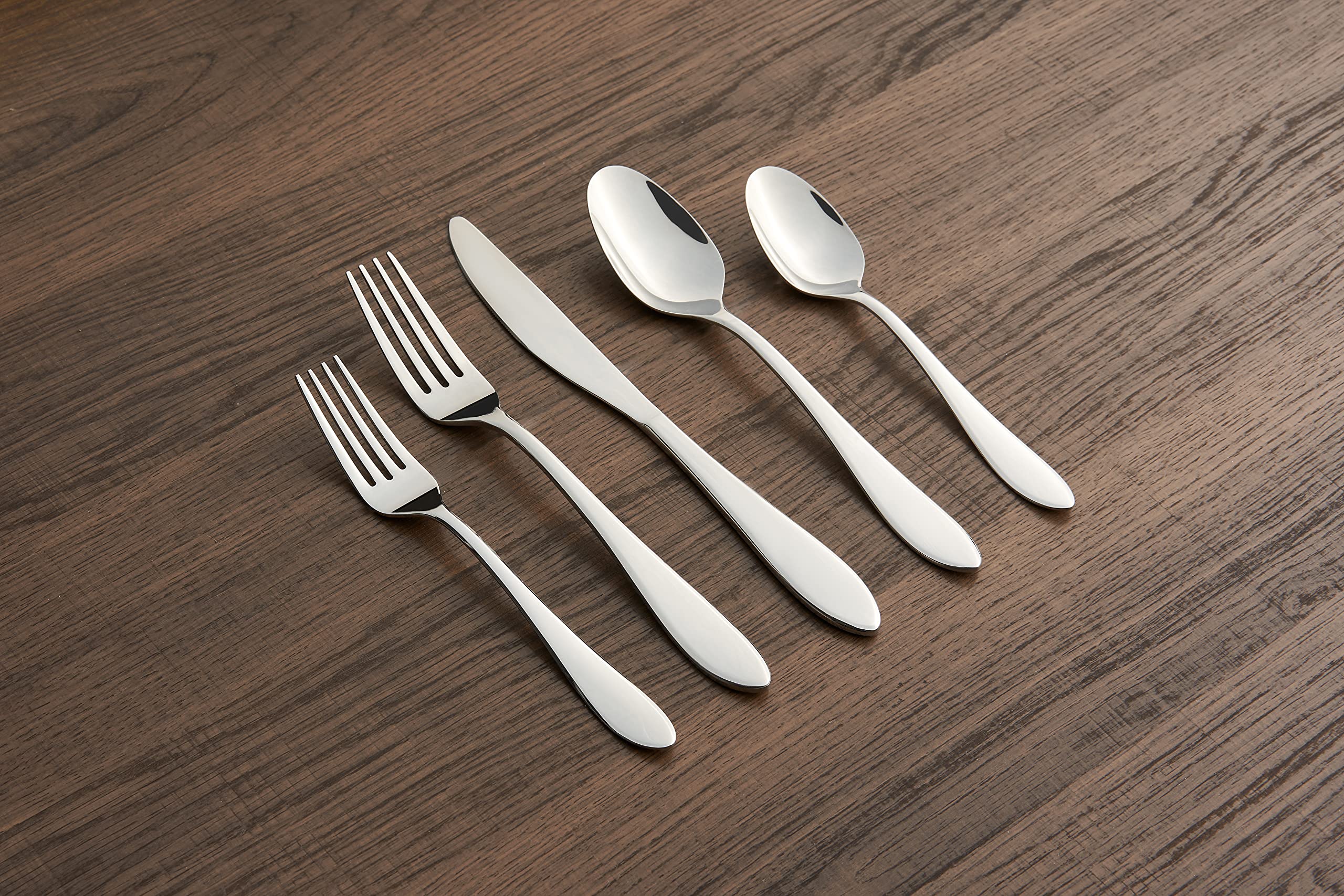 CAMBRIDGE Silversmiths Delia Mirror 20-Piece Flatware Set, Service for 4