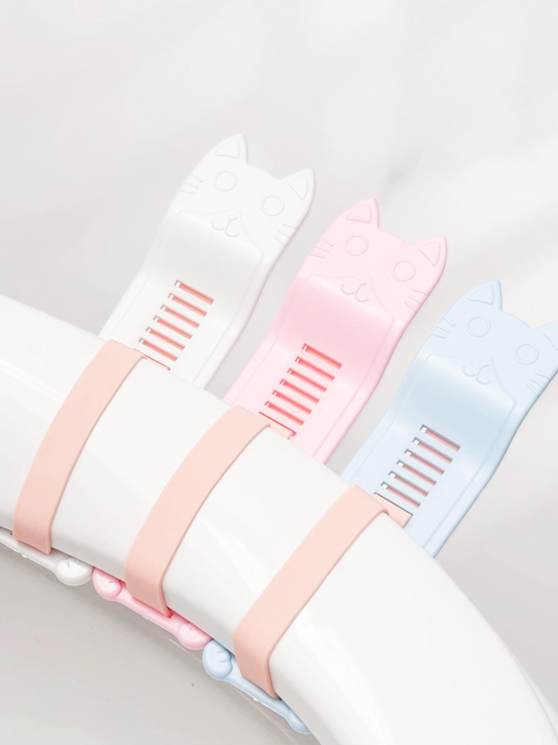 Avoid Touching Toilet Handle Seat Lifter,Toilet Seat Lifter, Handle Hygienic Clean, Easy Application 3 Pack.