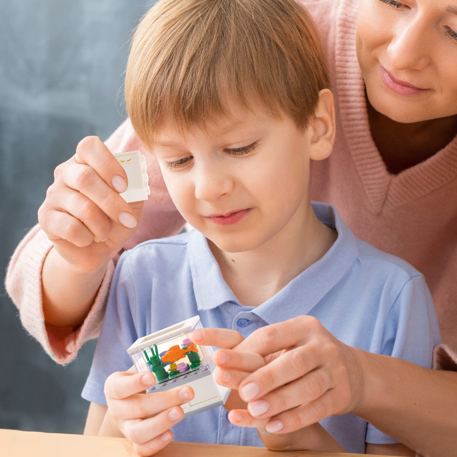 Fish Tank Building Kit, Junior Ideas Building Sets for Child, Toy Fish Tank Building Blocks Model, Creatvie MOC for Boys & Girls 6 7 8 9 10 11 12 Years Old (Small Fish Tanks)