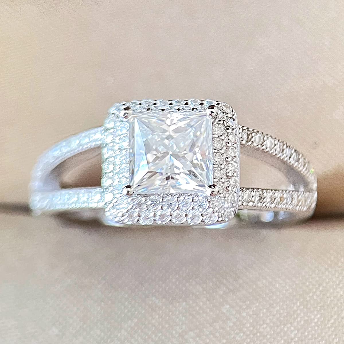 Auldey Engagement Rings For Women 925 Sterling Silver 1.5CT Princess Cut Sterling Silver Ring Split Shank Halo Mossanite Wedding Ring for Her Size 6-9, 8