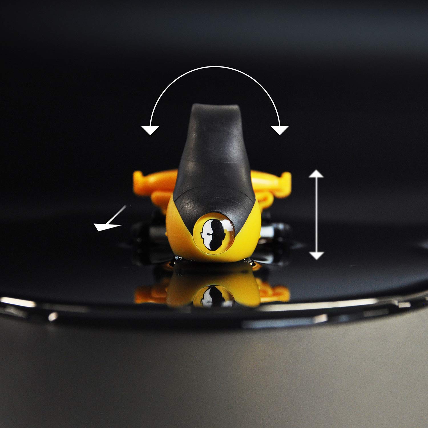 HeadBlade Moto Headshaver with Moto HeadCase - Revolutionary Dual Active Suspension - Travel Ready Case