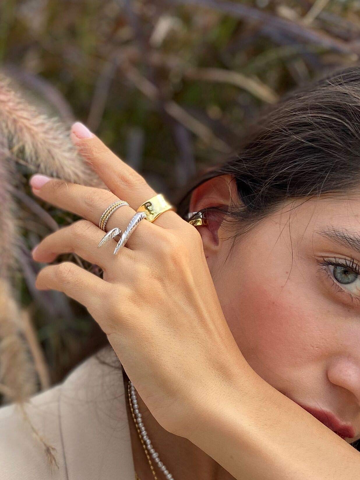 ailov Hammered Wide Band Ring Adjustable Open Tube Armor Cuff Ring Big Gold-plated Textured Brass Jewelry