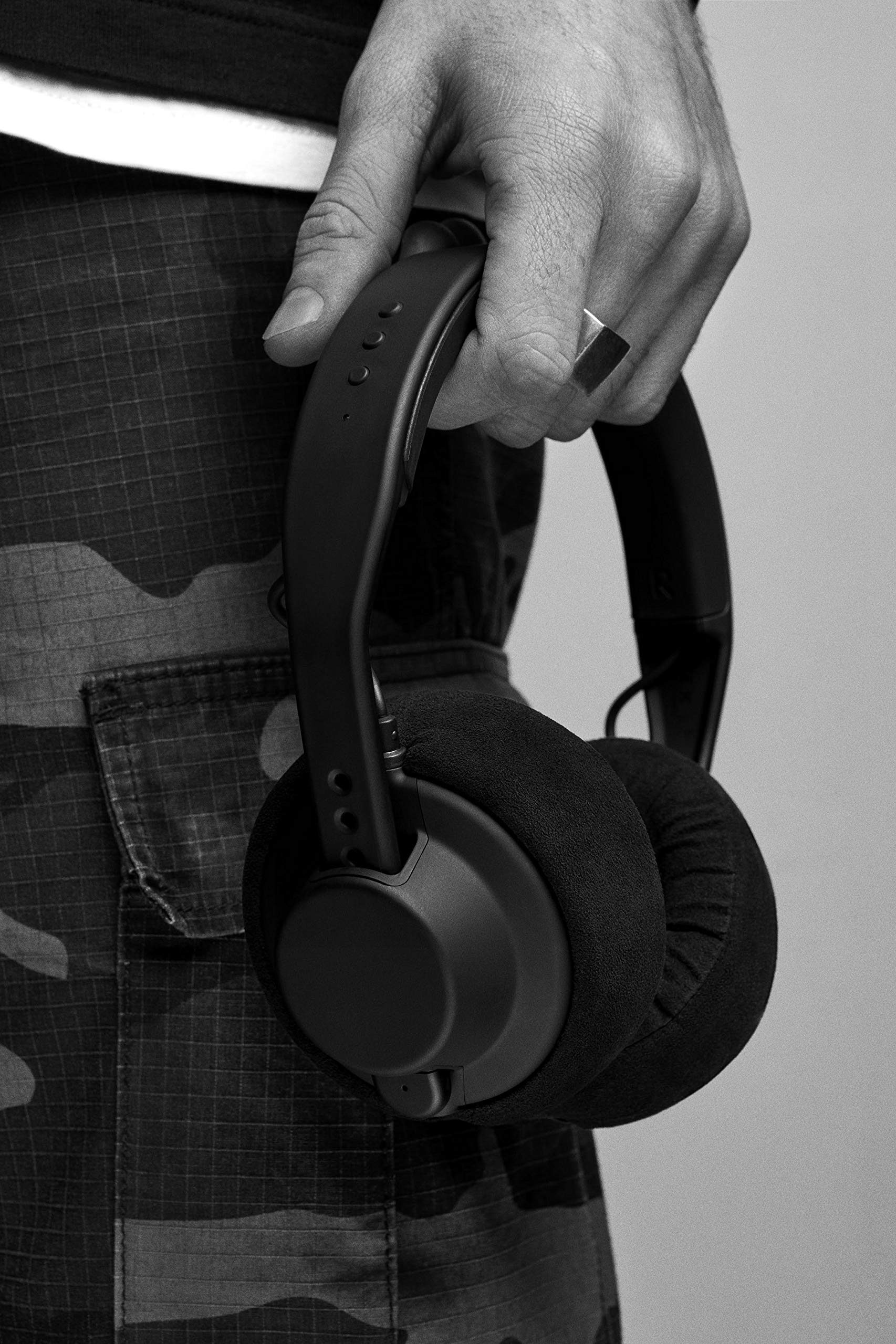 AIAIAI TMA-2 HD Wireless Headphones - High Definition Audio - Bluetooth AptX HD - Over-Ear Cushions with Alcantara and Memory Foam