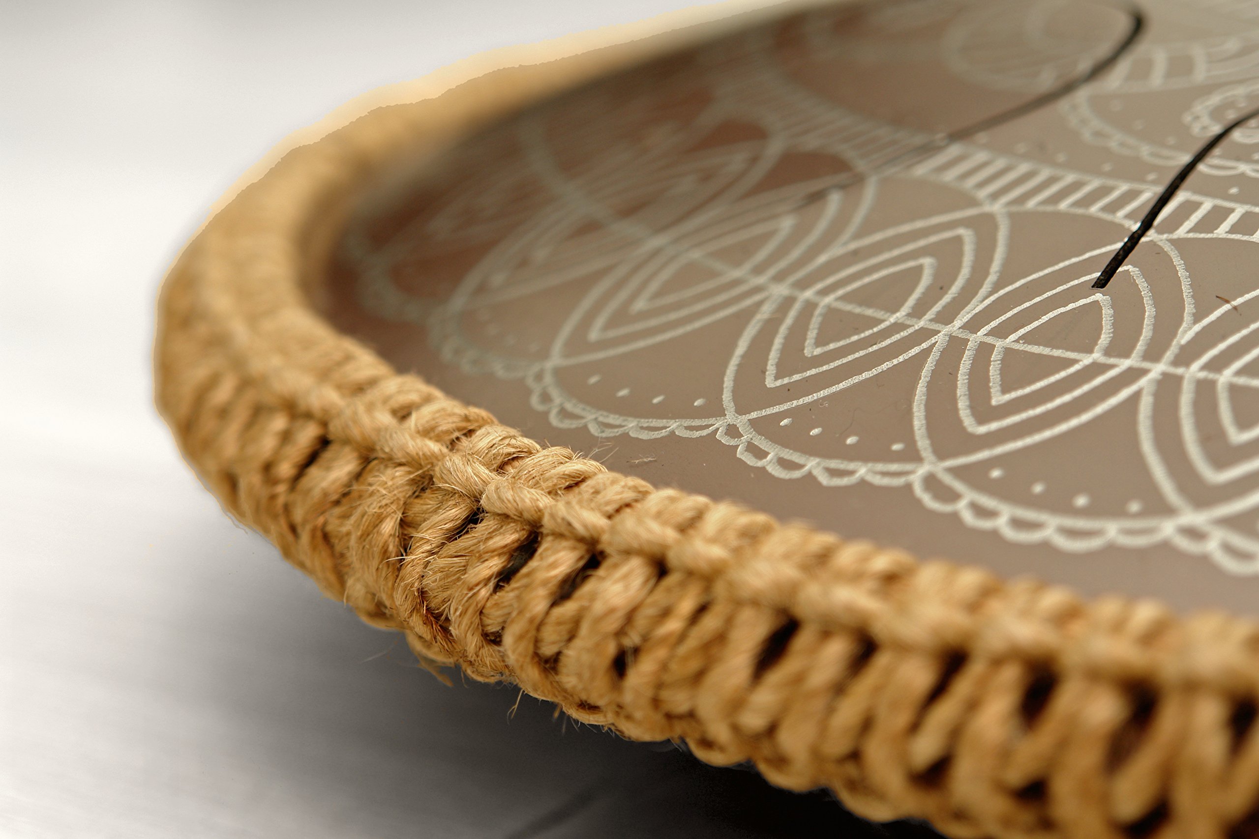 GUDA DRUM Freezbee with Soft Brown Rope Decoration