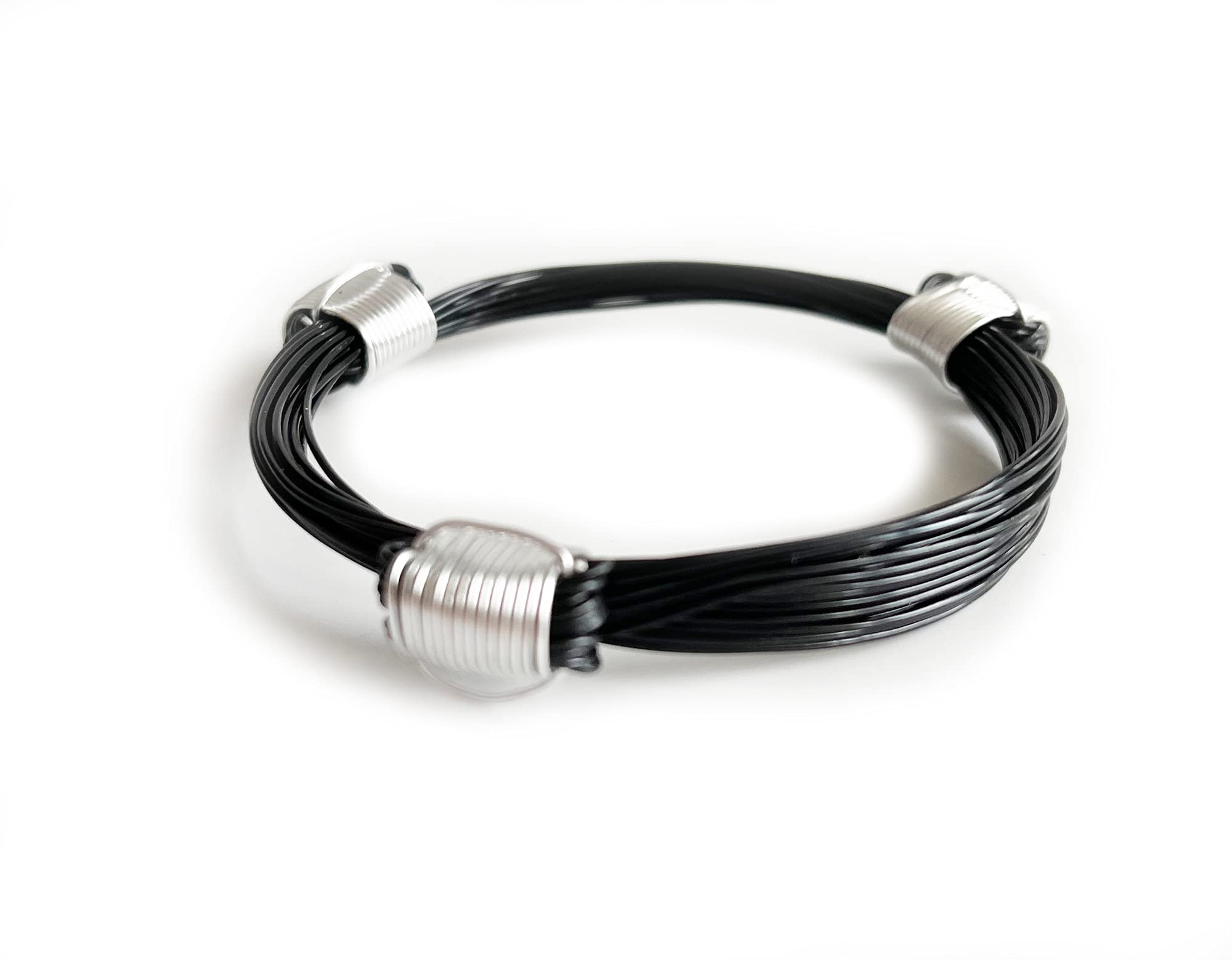 africancraftwork African Elephant Knot Bracelet - 3 Knot SILVER & BLACK Color Metal V1 made in Zimbabwe, 3knotsilvnblkv1