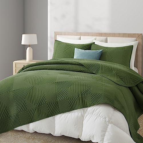 Lavsiry Olive Quilt Bedding Set King Size, Summer Lightweight Green Large Diamond Pattern Bed Spread, Soft Microfiber Bedspread & Coverlet for All Seasons - 3 Piece(1 Quilt, 2 Pillow Shams)