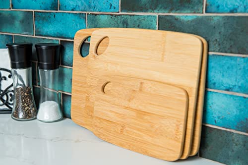 Lipper International Bamboo Wood Thin Cutting Board with Oval Hole in Corner, Assorted Sizes, Set of 3