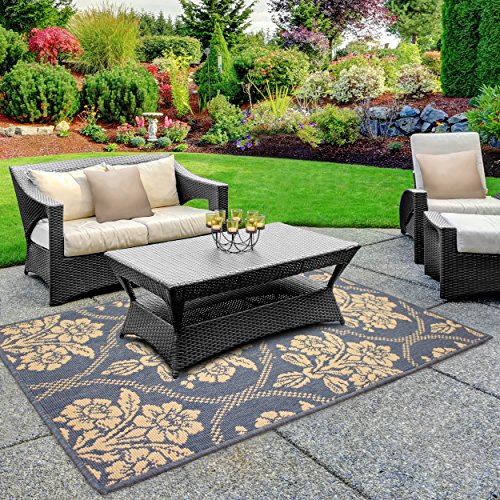 Laura Ashley Tatton in Chain 5 x 8' Indoor/Outdoor Rug