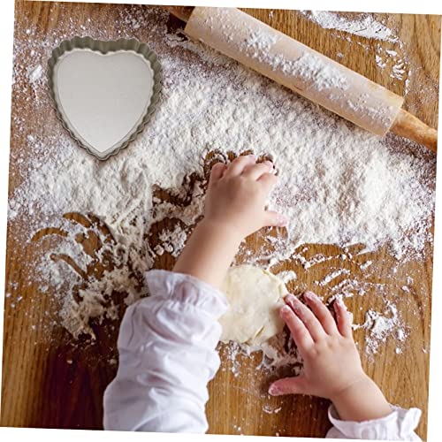 Cabilock Pancake Mold Cake Pan 2pcs Heart Mold Pan Oven Roasting Pan Baking Pan Kitchen Baking Tool Carbon Steel Golden Casserole Cheesecake Heart Shaped Cake Pans