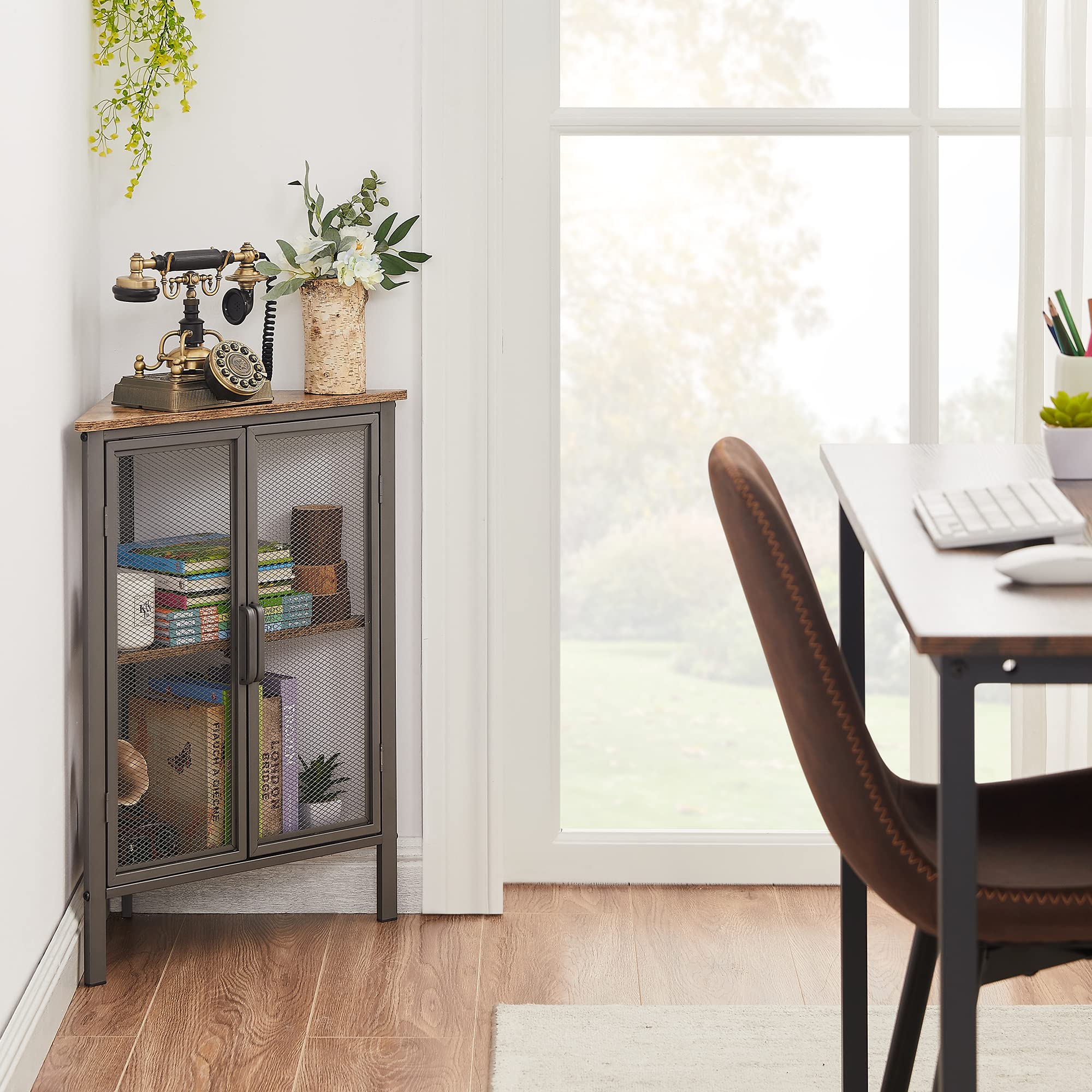 VECELO 3 Tier Corner Cabinet Shelf, Floor Standing Storage Organizer Shelves with Grid Doors for Small Space, Living Room, Bedroom, Kitchen, Balcony, Grey