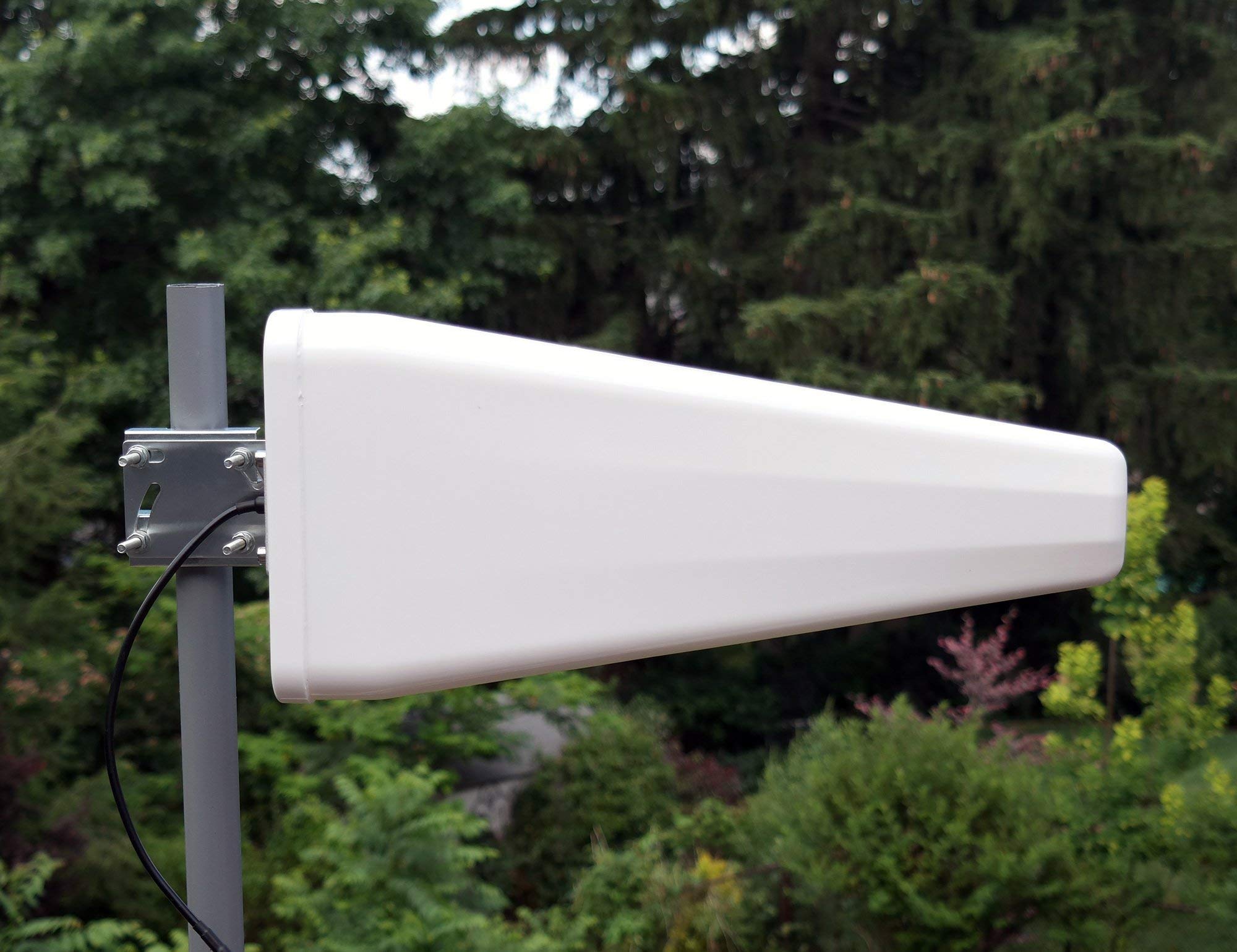 Proxicast 9/11 dBi Ultra Wideband High Gain 4G / 5G / CBRS/WiFi/Public Safety Band Fixed Mount Outdoor LPDA Directional Yagi Antenna (600-6000 MHz) (ANT-128-004)