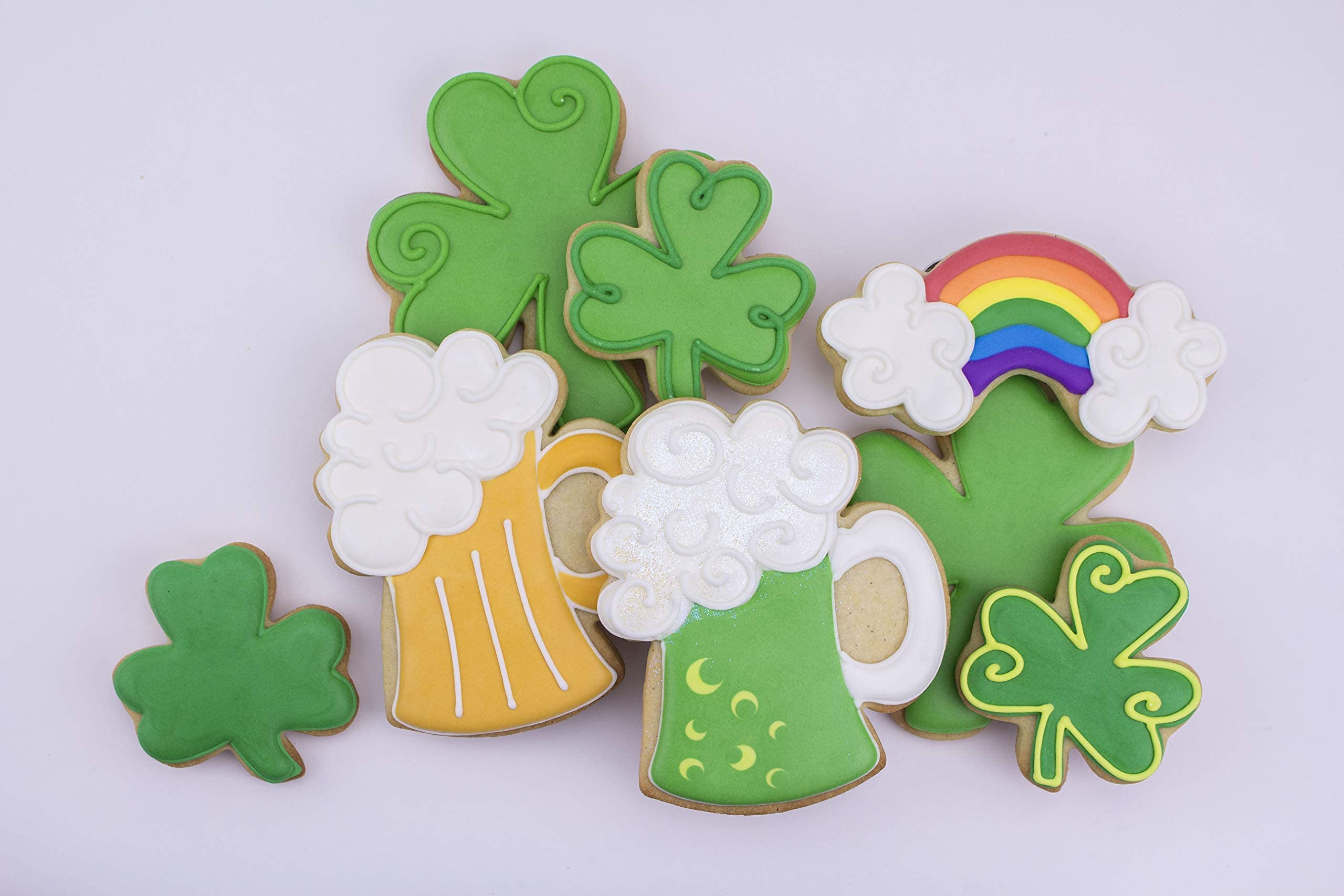 Ann Clark Cookie Cutters 5-Piece St. Patrick's Day Cookie Cutter Set with Recipe Booklet, Shamrock, Small Shamrock, Four Leaf Clover, Beer Mug