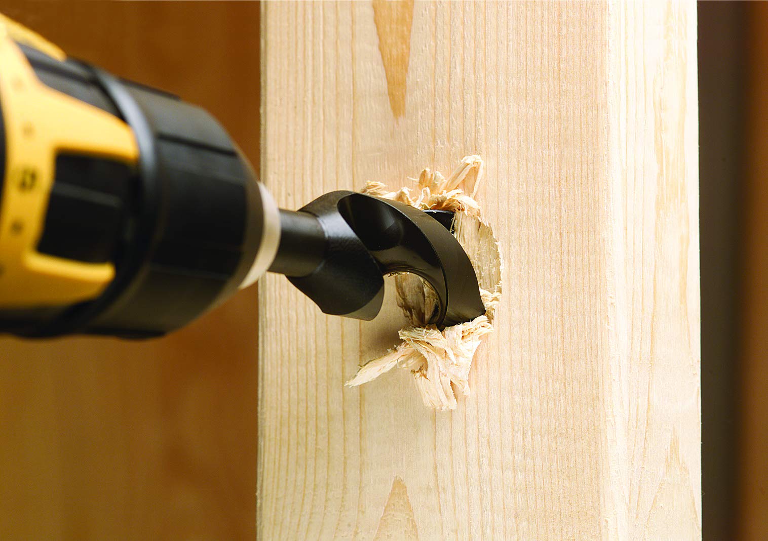 IDEAL Electrical 35-825 Nailbiter™ 18 in. Ship Auger – 7/8 in. Drill Bit w/ Dual-Helix Head, 60 deg. Angled Design