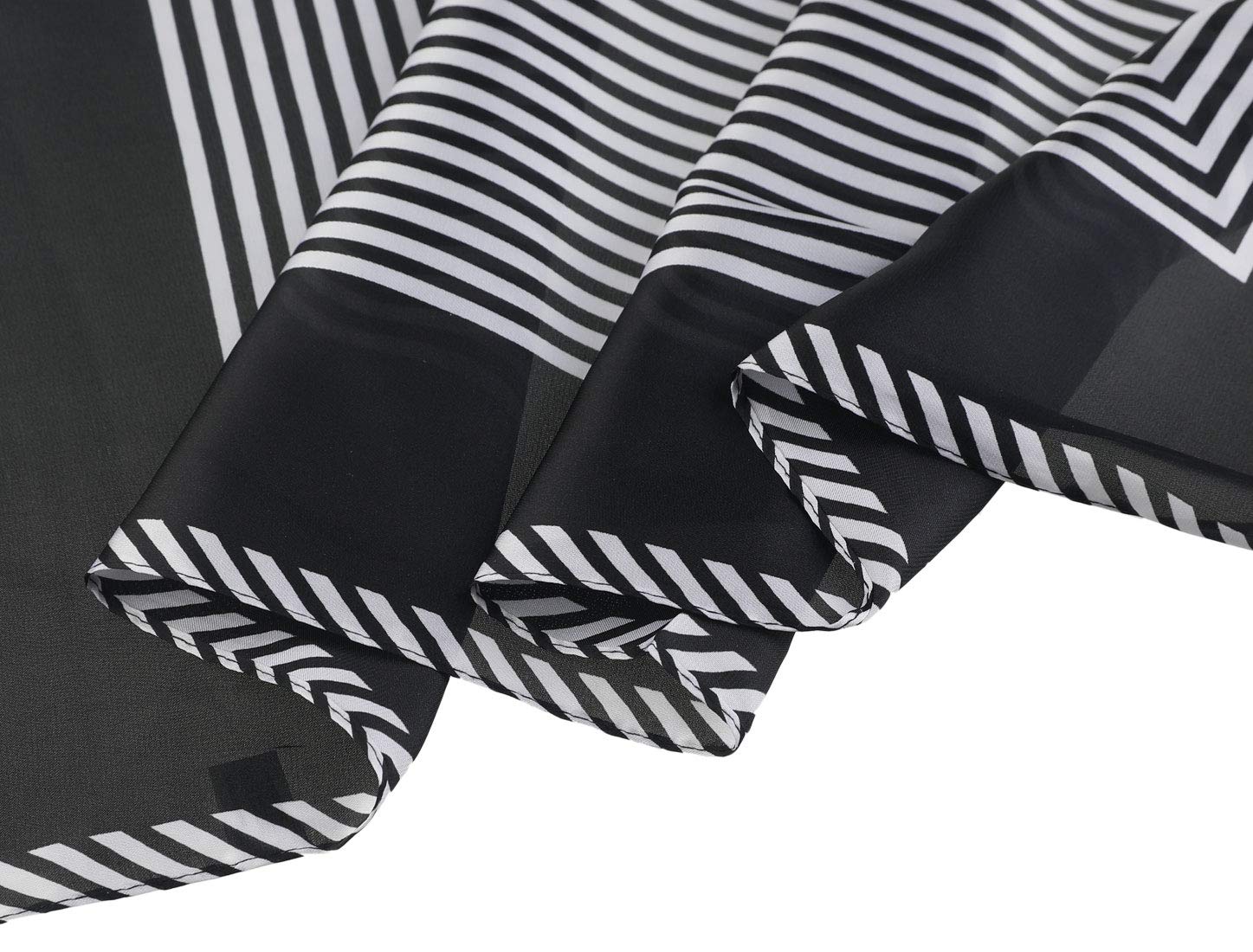 Allegra K 70cm Women Stripe Print Square Scarves Kerchief Neck Scarf Neckerchief Headband Black White