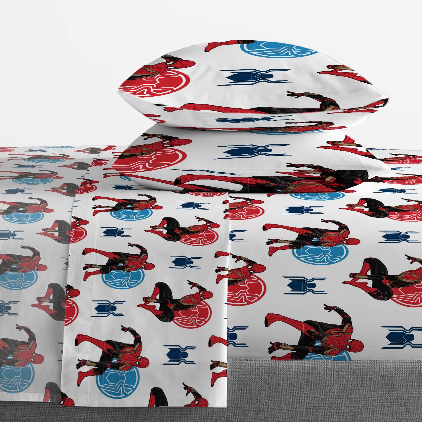 Jay Franco Marvel Spiderman Full Comforter Set - 5 Piece Bedding Includes Sheet Set & Pillow Covers - Super Soft Friendly Neighbor Microfiber Bed Set