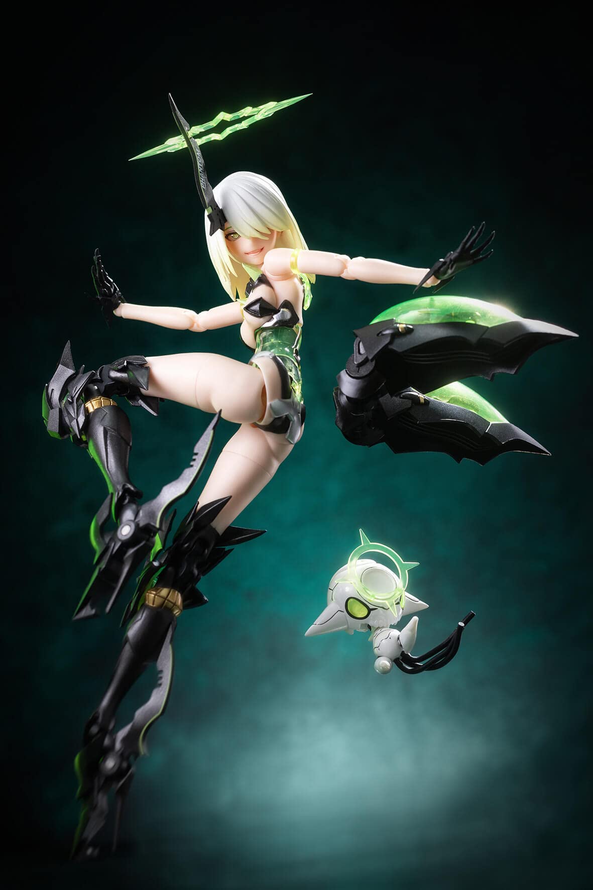 i8 Toys Snail Shell 1/12 Scale Mecha Girl Phantom Devil HOTARU Ying Machine 6 inch Double Action Figure