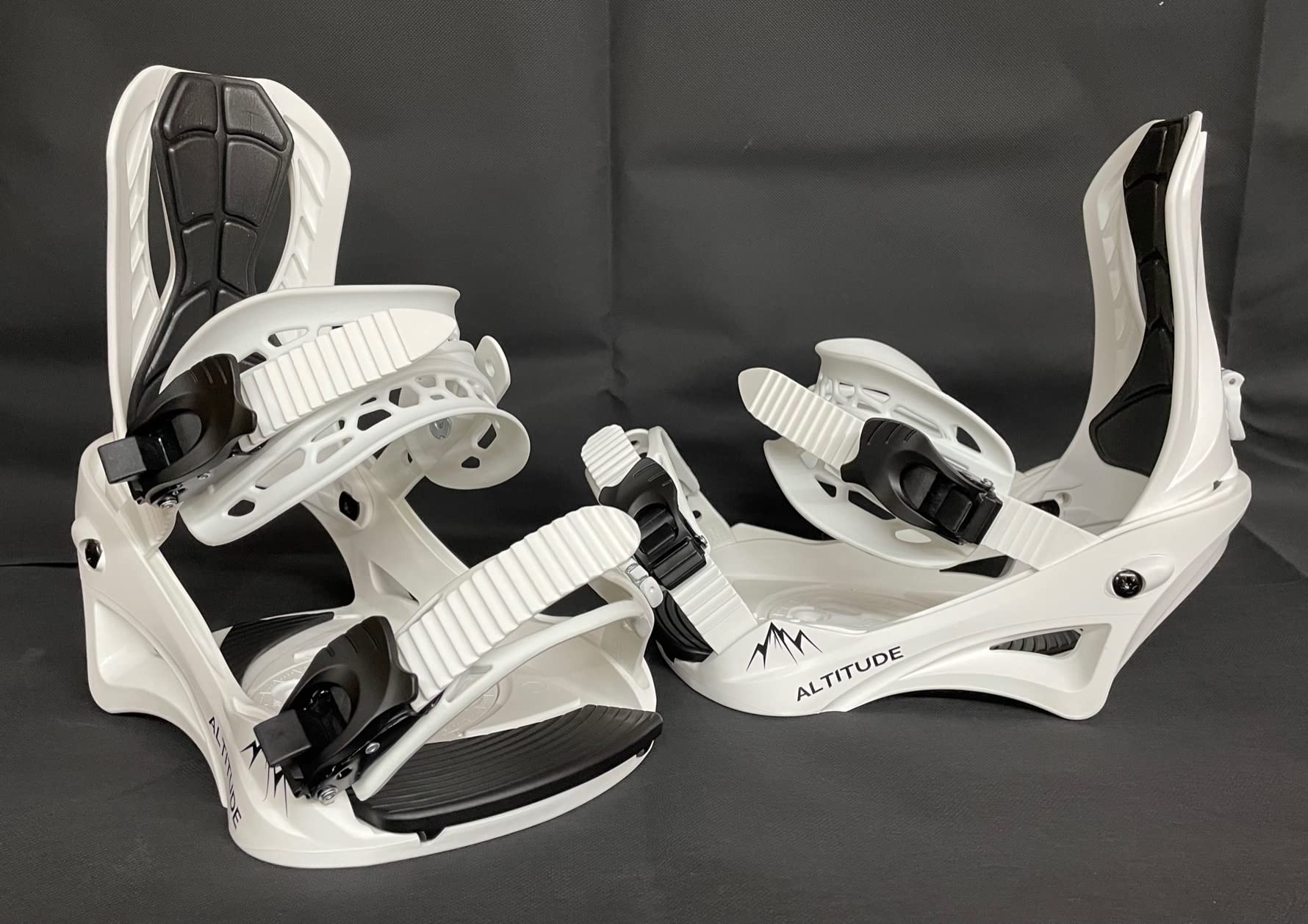 ALTITUDE "Rider 4X4 Burton 3D EST Snowboard BINDINGS (White) S/M Men 6-8.5 Women 7-9.5