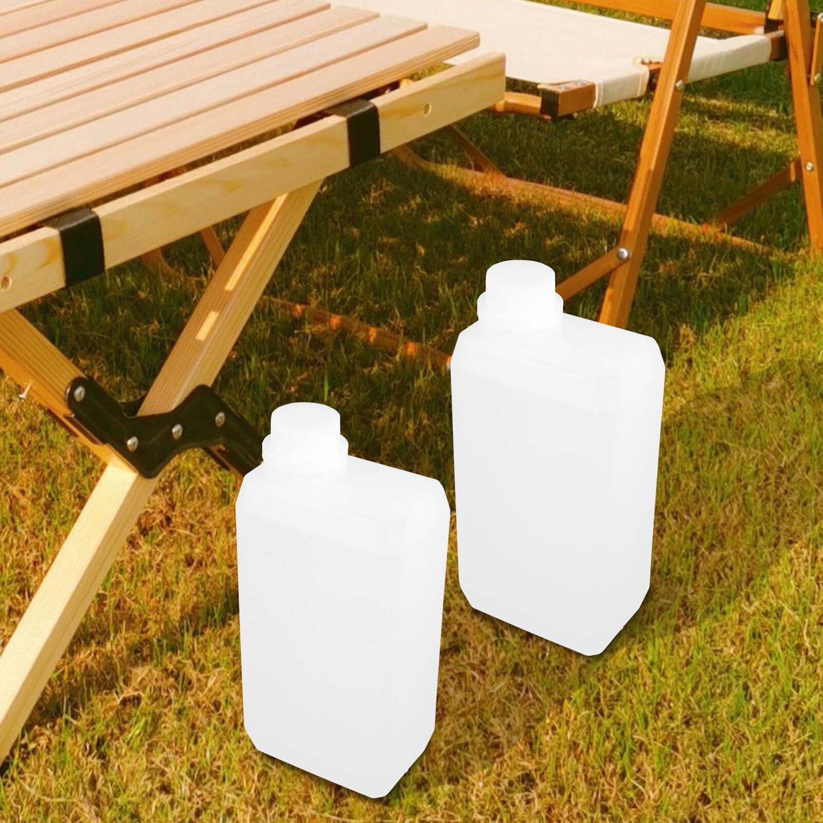 Baluue 1L Plastic Jug Bottle, High Capacity HDPE Plastic Gallon Jug with Leak-Proof Screw-On Cap Empty Refillable Water Jug Food Grade Liquids Container for Water Sauces Soaps Detergents