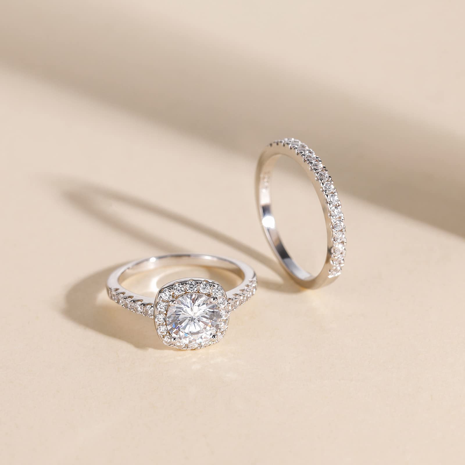 EAMTI 1.25CT 925 Sterling Silver Bridal Rings Sets Cubic Zirconia Halo CZ Engagements Rings Wedding Bands for Women Promise Rings for her Size 8