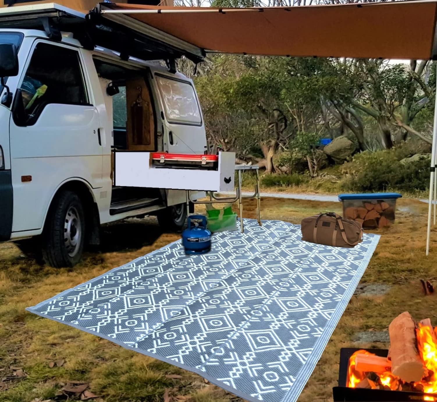 BalajeesUSA Outdoor Rug - 5x7 Grey Reversible Recycled Plastic Straw Patio Decor Waterproof Large RV Camper mat Camping 7032
