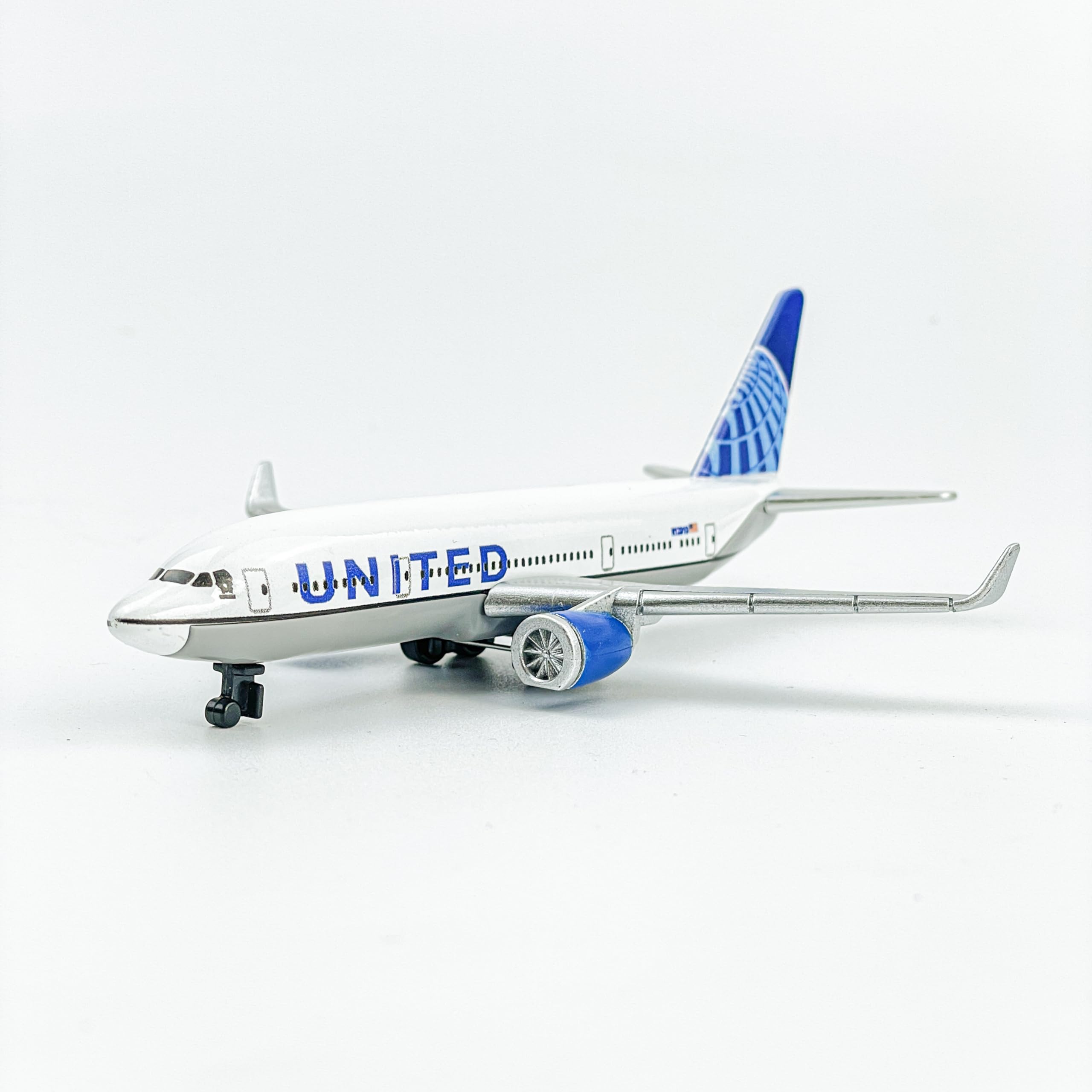 AVIAMUSE United Model Airplane, Planes Model Aircraft Suitable for Collection and Christmas, Birthday Gifts