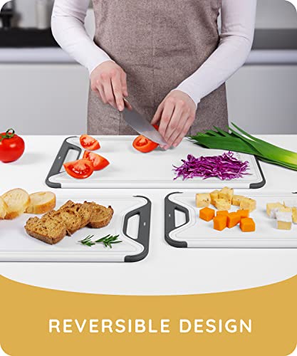 Serveware Accessories for Kitchen, Plastic Cutting Board, Dishwasher Safe Cutting Board with Juice Grooves, Thick Chopping Board for Meat, Veggies, Fruits, Easy Grip Handle, Non-Slip (Black, 10" x 7")