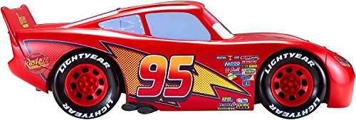 Disney Pixar Cars 3 Movie Moves Lightning McQueen