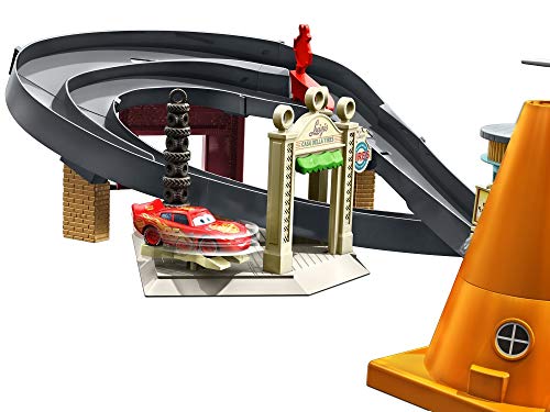Disney Cars Toys Race Around Radiator Springs Playset