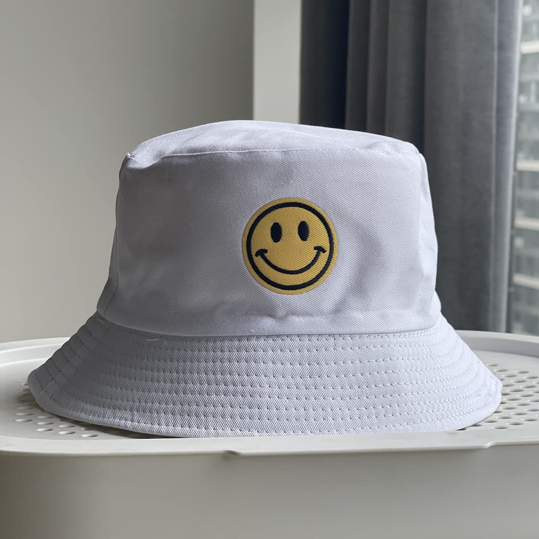 Anroll Unisex Smiling Face Embroidered Bucket Hats Sun Hat for Womens Men (White)