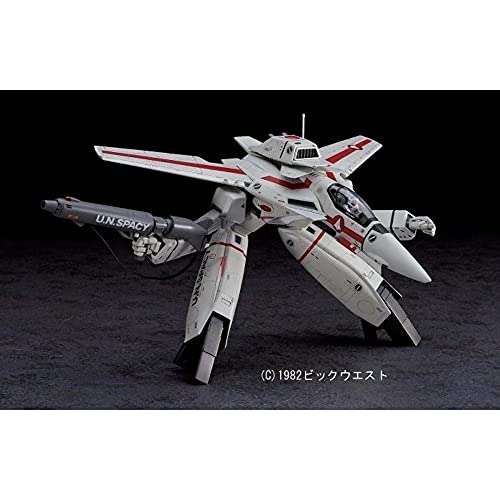 Hasegawa Robotech Macross VF-1J/A Gerwalk Valkyrie 1/72 Scale Model Kit