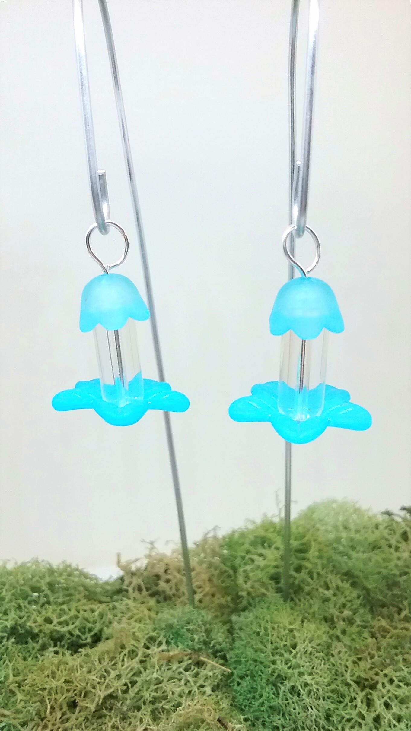 Fairy Garden Accessories. Set of 2 Miniature Bird Feeders.