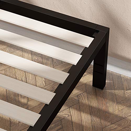 ZINUS Lorrick Metal Platform Bed Frame / Mattress Foundation / Easy, Bolt Free Assembly, Full