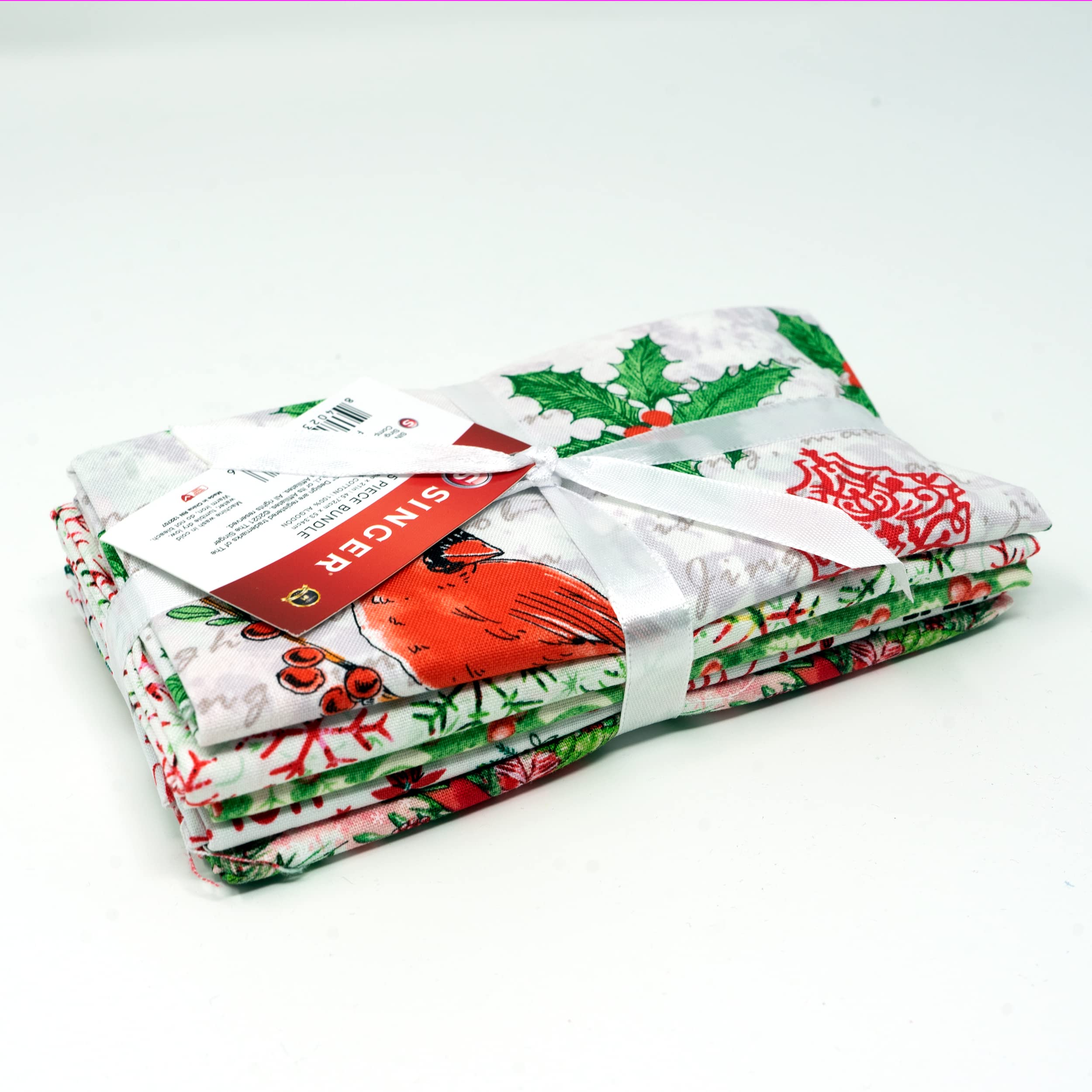 SINGER® Fabrics - 5 Piece Fat Quarter Bundle - Cardinals