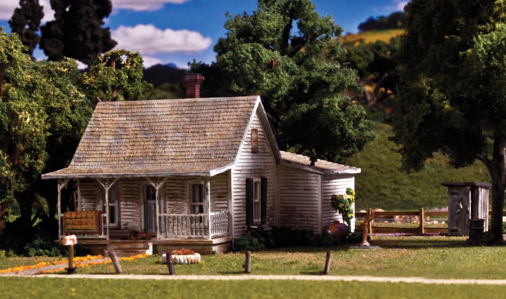 Woodland Scenics BR5040 Old Homestead HO by Woodland Scenics