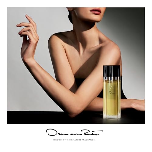 Oscar de la Renta Oscar Signature Collection, Dusting Powder for Women, 5.2 Oz.
