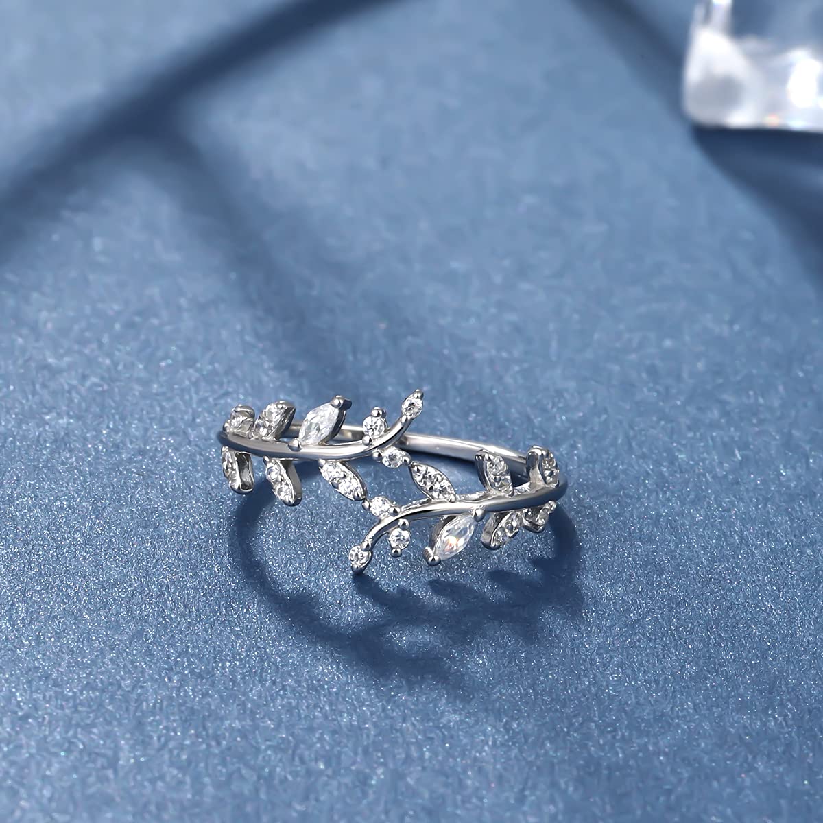 FOREVER QUEEN Olive Leaf Ring Adjustable Open Band Ring 925 Sterling Silver Ring Fashion Rings for Women Wedding Engagement Anniversary