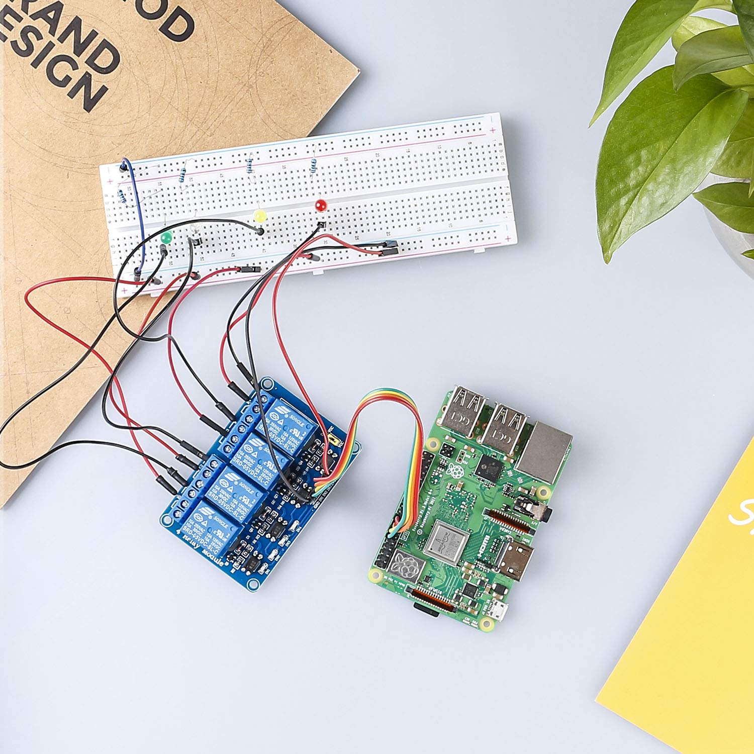 SunFounder Lab 4 Relay Module 5V 4 Channels Relay Module Compatible with Arduino R3 1280 Arm PIC AVR STM32