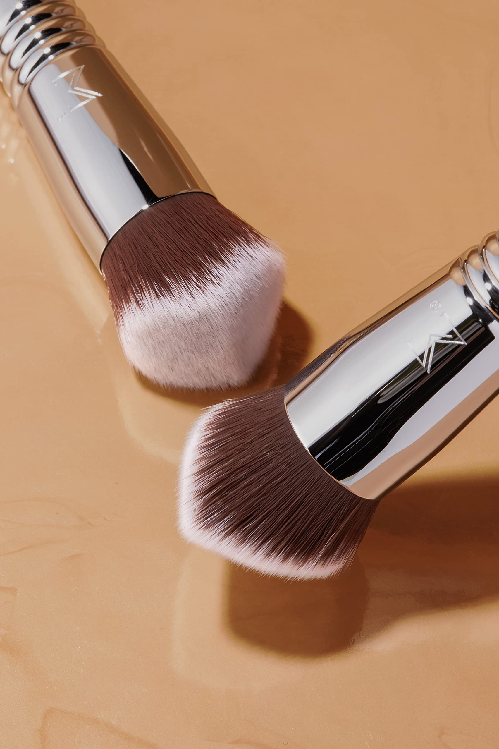 Sigma Beauty 3DHD Kabuki Cosmetic Brush – Professional Kabuki Makeup Brushes