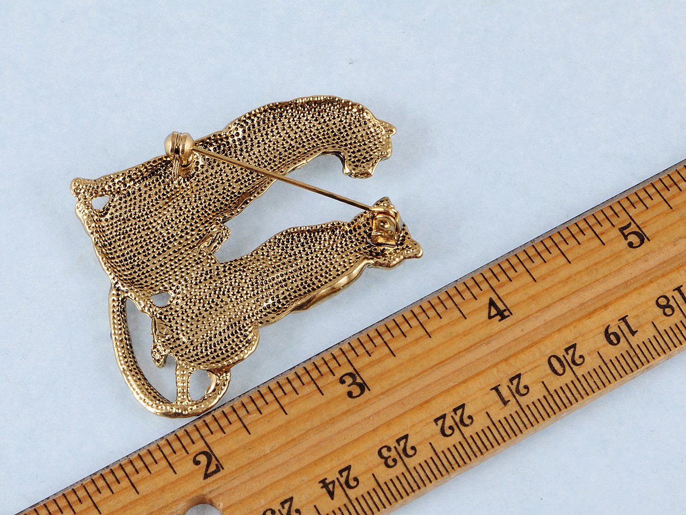 Alilang Golden Tone Tuquoise Blue Eyed Spotted Leopard Family Twin Lover Brooch Pin, Gold